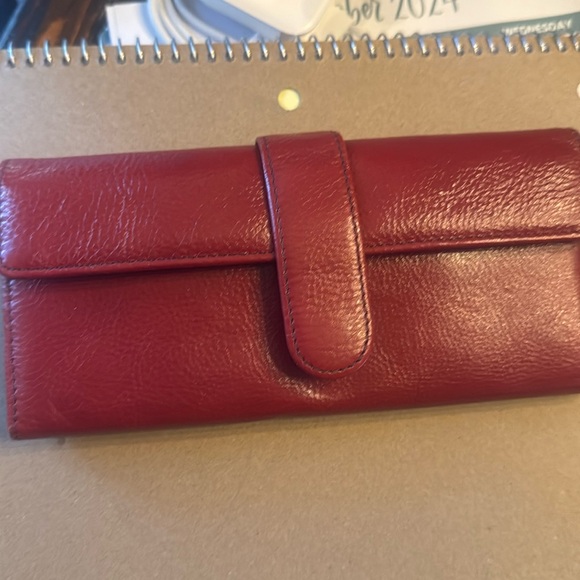 HOBO | Bags | Hobo Wallet | Poshmark